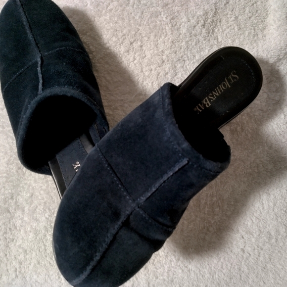 St. John's Bay | Shoes | St Johns Bay Blue Swade Pumps | Poshmark